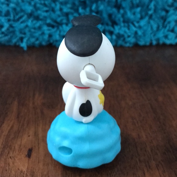 Peanuts | Toys | For 10 Sale Mcdonalds Peanuts Helicopter Snoopy Figure ...